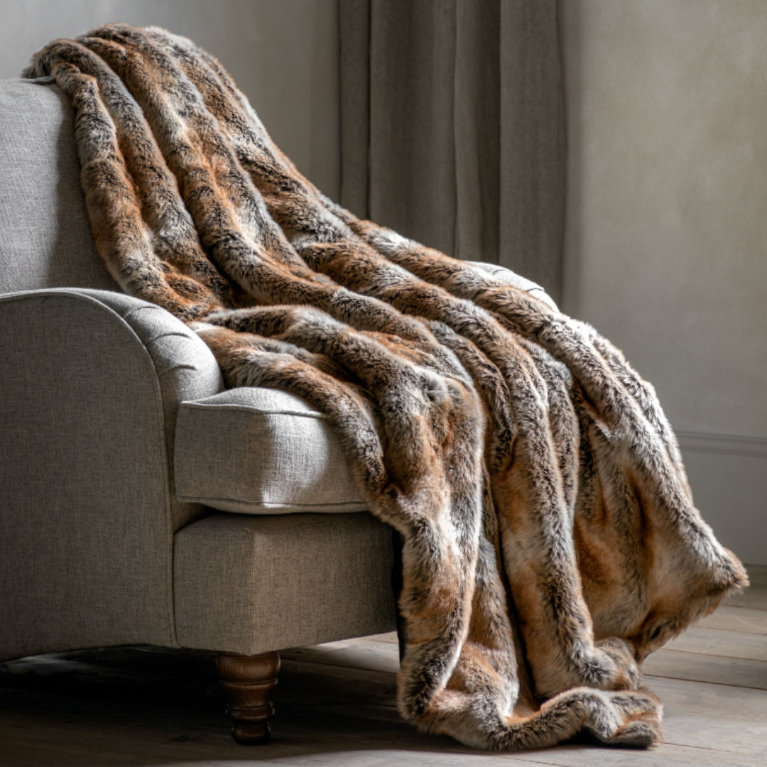 Premium Brown Fur Throw – Fluid Home Interiors